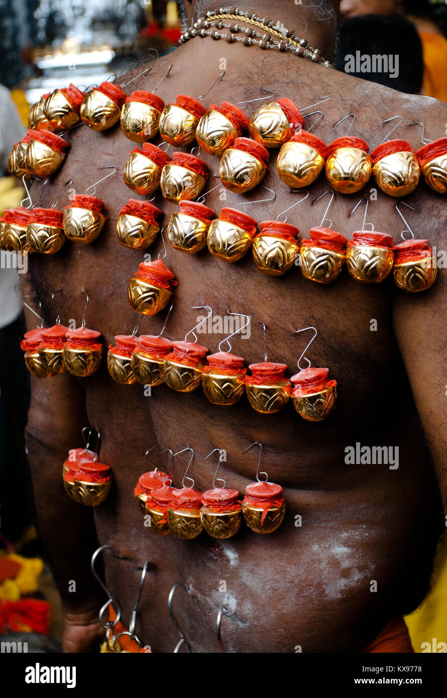 Hindu devotee back pierced hooks hi-res stock photography and images ...