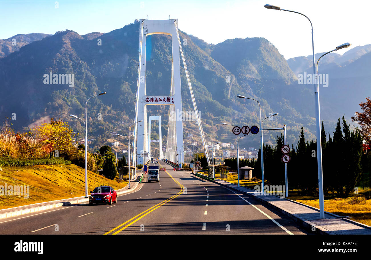 Road bridge over Yangtze River at Three Gorges Dam at Sandouping in ...