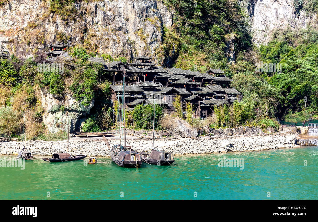 The yangtze river hi-res stock photography and images - Alamy