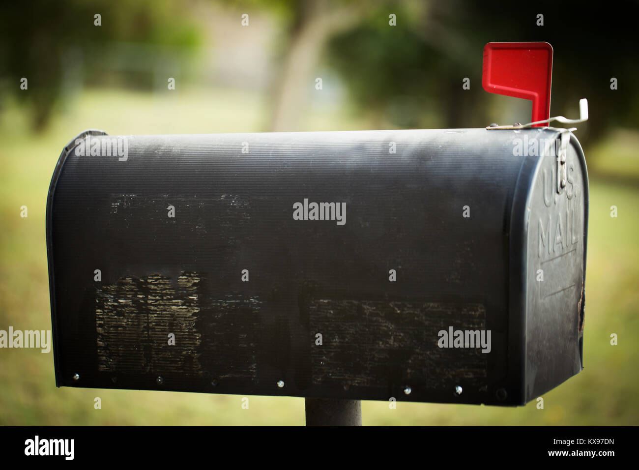Old Fashioned Mail Box High Resolution Stock Photography and Images - Alamy