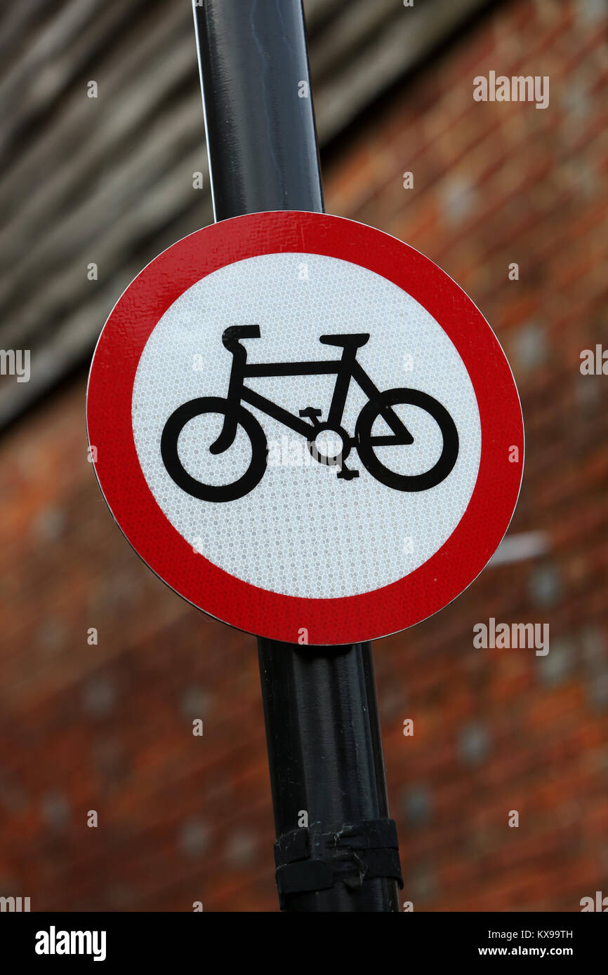 Bike warning sign hi-res stock photography and images - Alamy