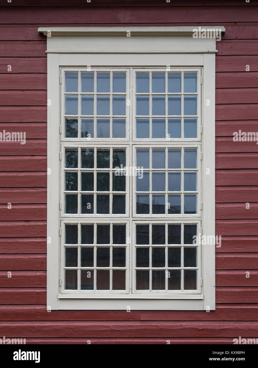 Sash windows architecture hi-res stock photography and images - Alamy