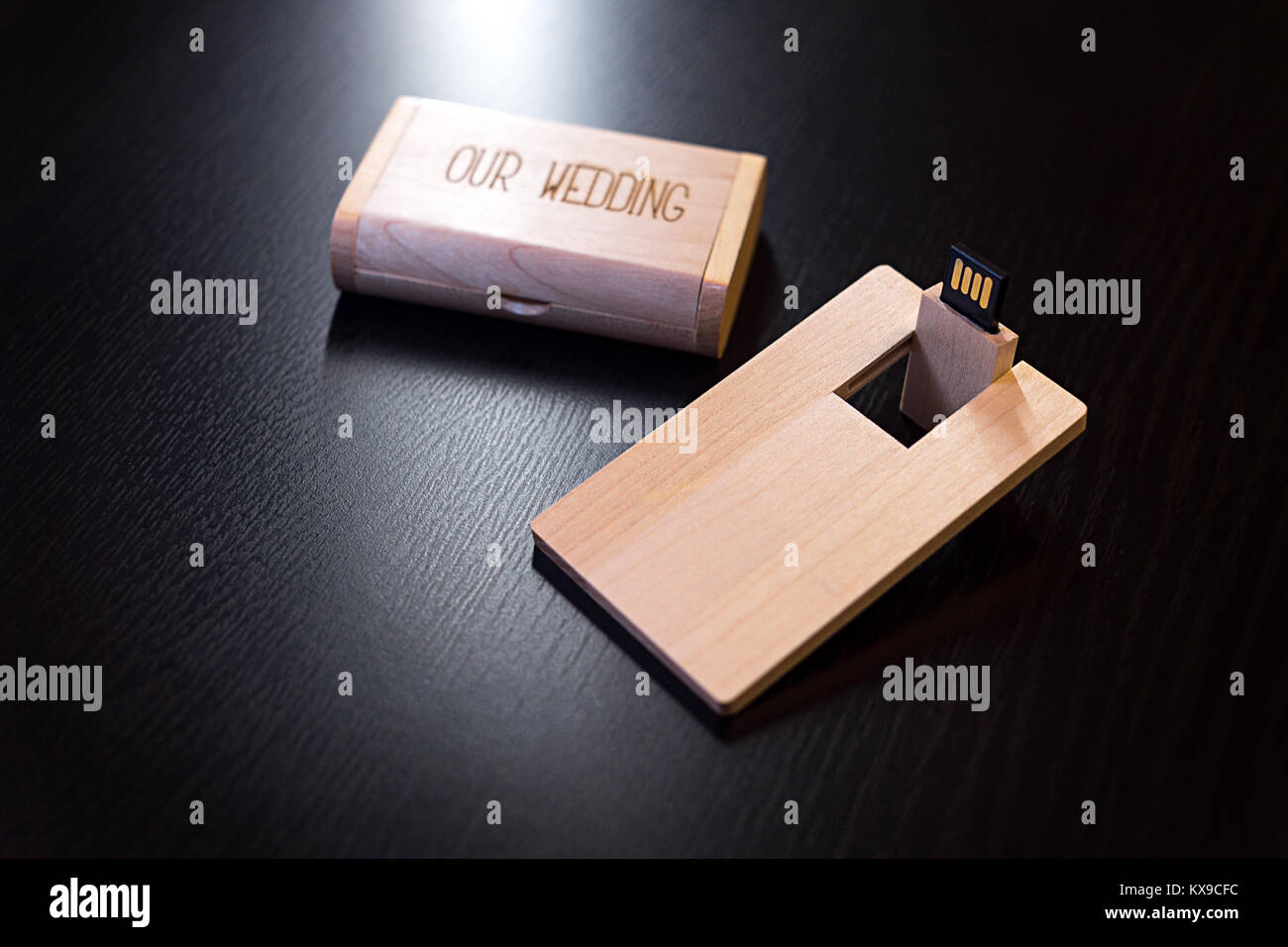 Flash drive text hi-res stock photography and images - Alamy