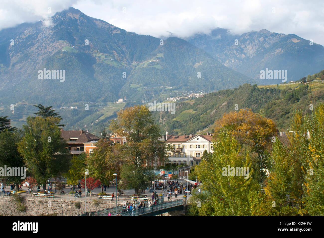 Italien, Südtirol, Meran, Brücke über die Passer Stock Photo - Alamy