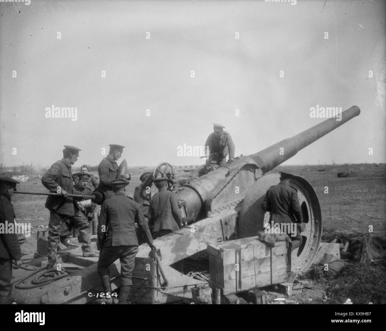 6 inch gun Black and White Stock Photos & Images - Alamy