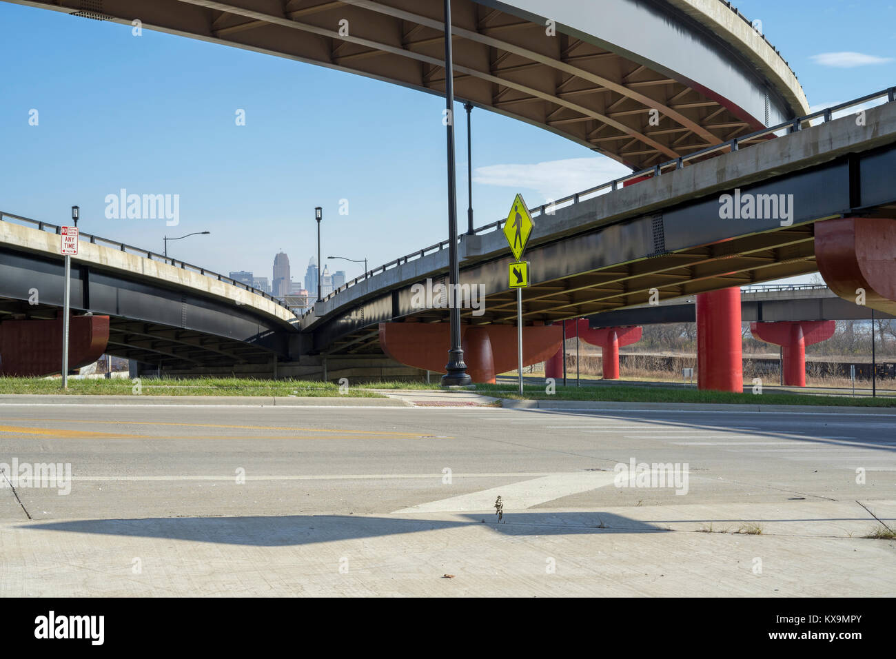 Cincinnati Skyline seen through viaduct Stock Photo - Alamy