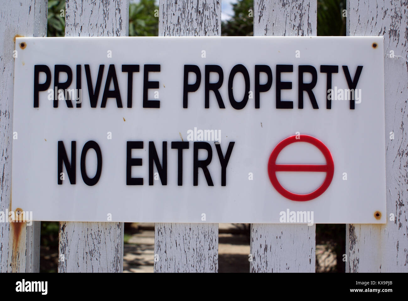 No entry to private property Stock Photo - Alamy