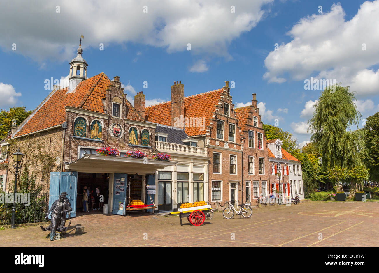 Cheese market square in the historic center of Edam, Netherlands Stock ...