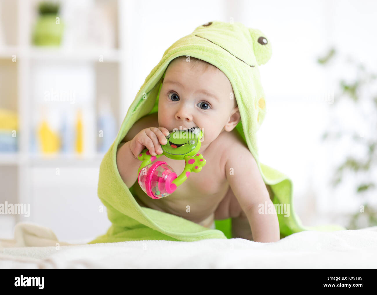 Biting Towel High Resolution Stock Photography and Images - Alamy