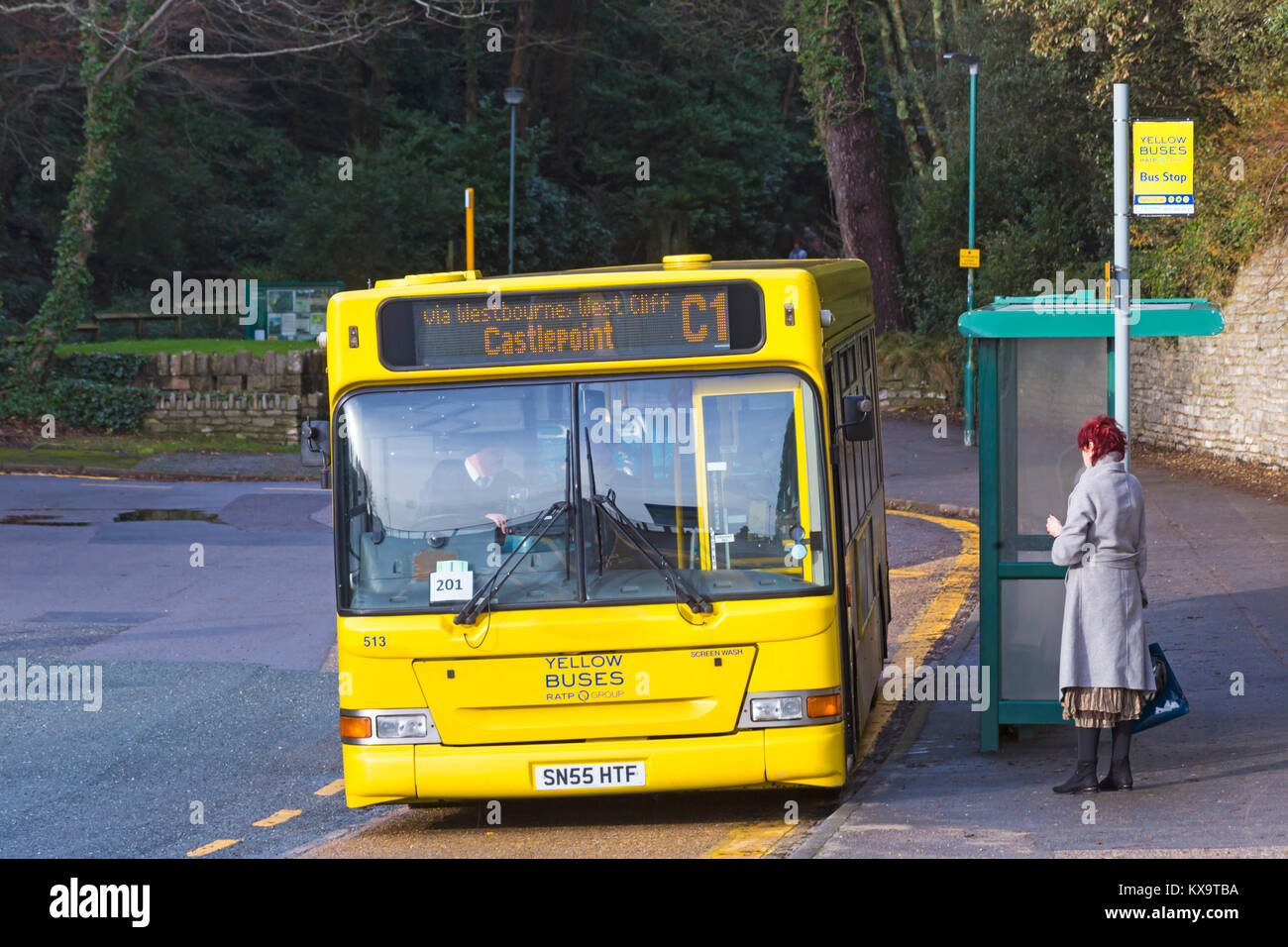 Yellow buses hi-res stock photography and images - Alamy