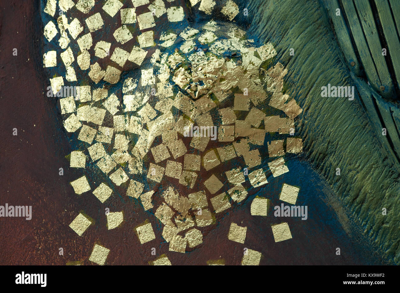 Texture of gold leaf cover on background Stock Photo - Alamy