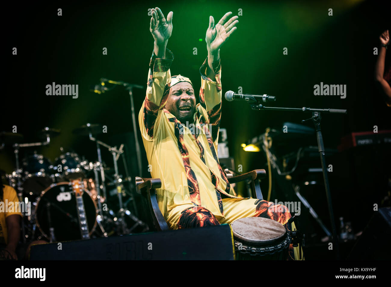 Jimmy cliff singer hi-res stock photography and images - Alamy