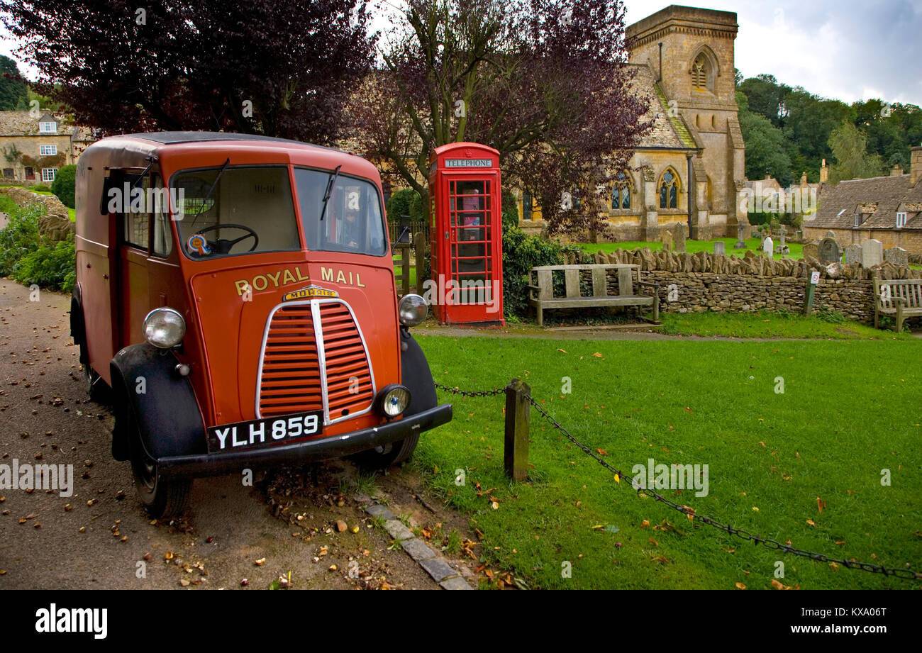 Morris J Type 1950s Royal Mail Van in Snowshill Village Cotwolds UK ...