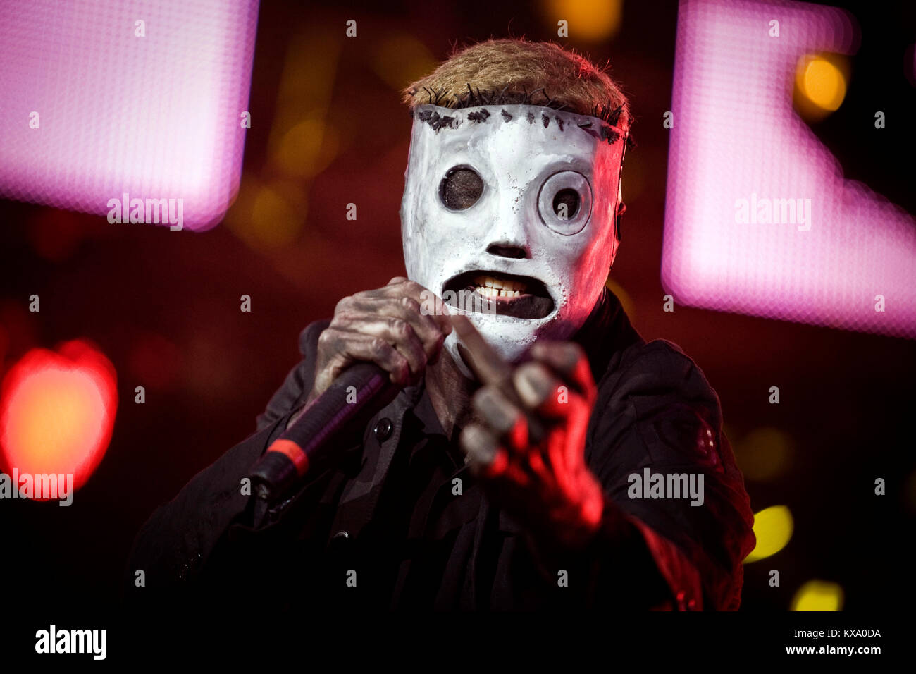 Corey Taylor Mask 2009