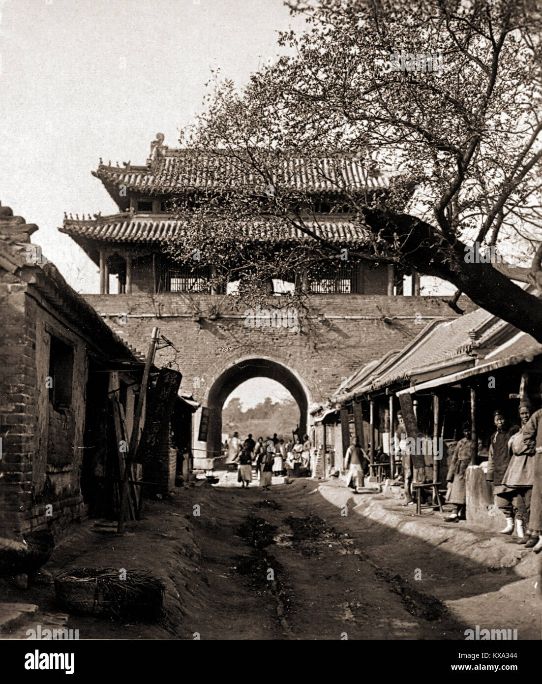 Temple of the Drum - Qufu - Confucius Birth City Stock Photo - Alamy