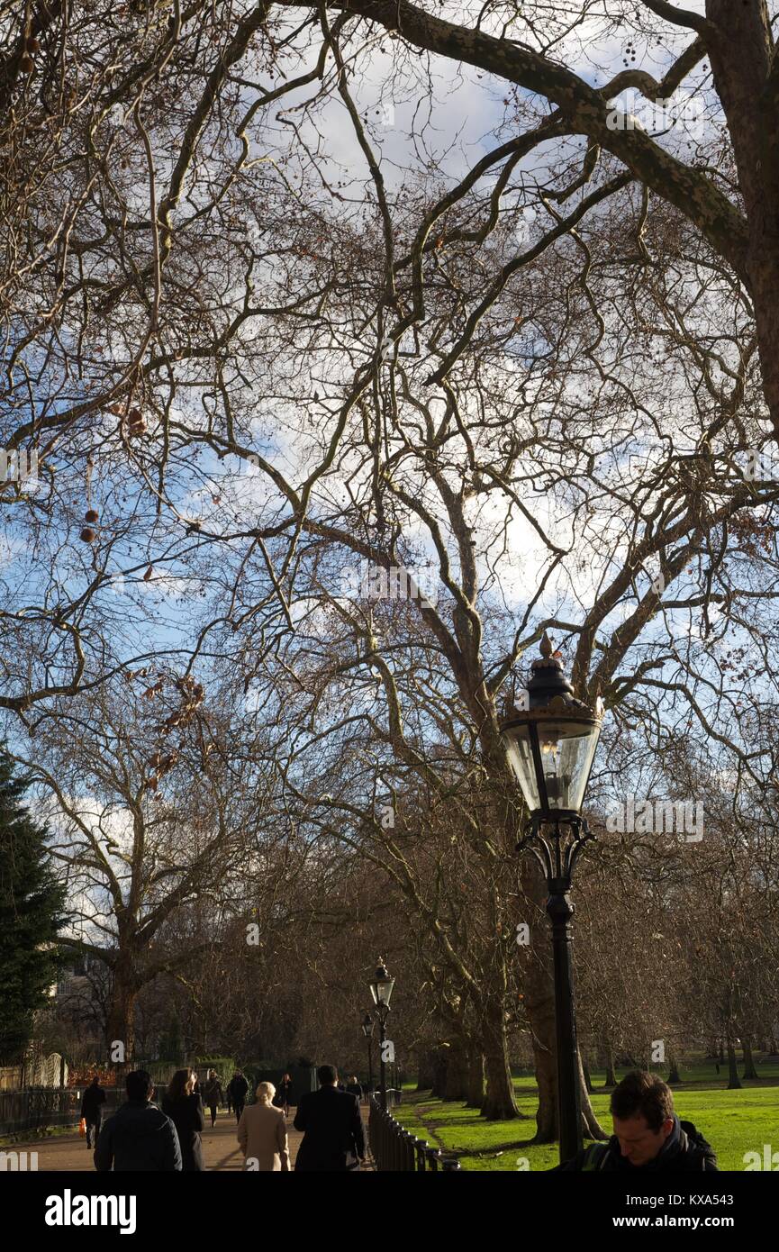 Victoria, Green Park, London Stock Photo - Alamy
