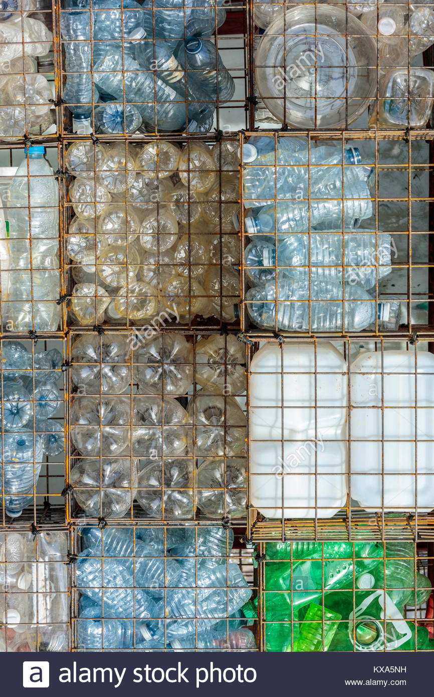 Plastic Bottles Litter High Resolution Stock Photography and Images - Alamy