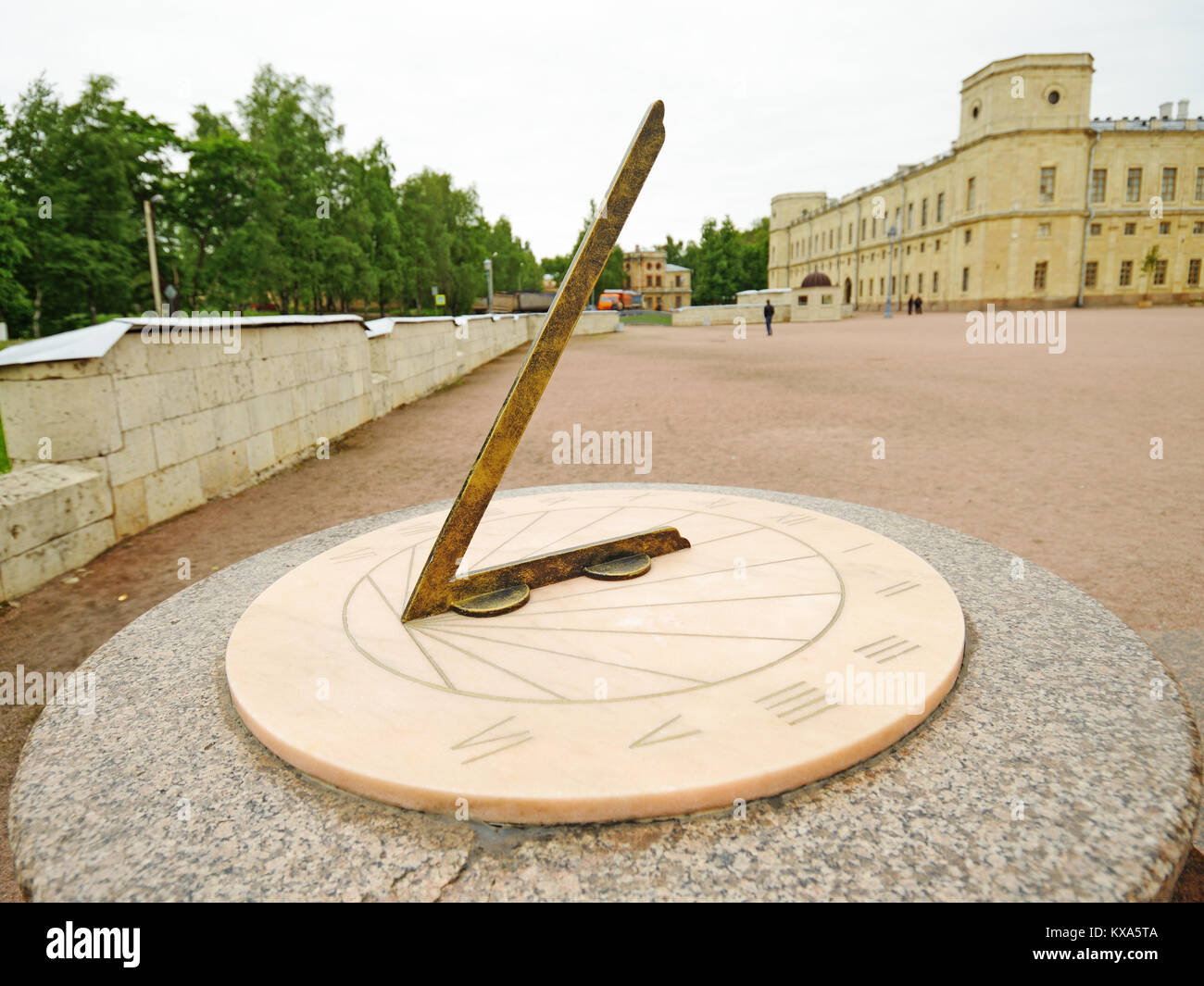 An ancient sundial.The shadow of the sun tells the time Stock Photo - Alamy
