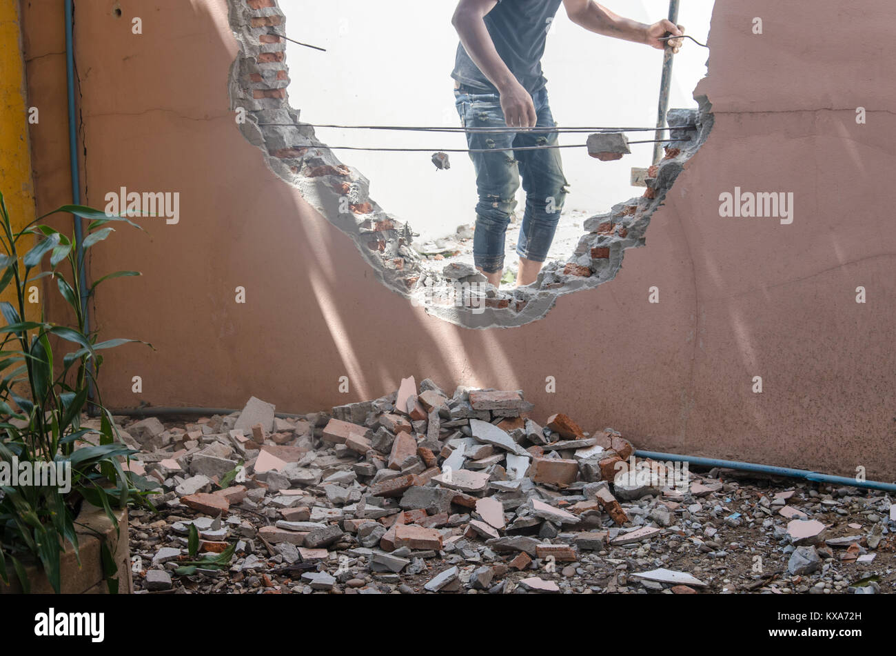 Smashed walls hi-res stock photography and images - Alamy