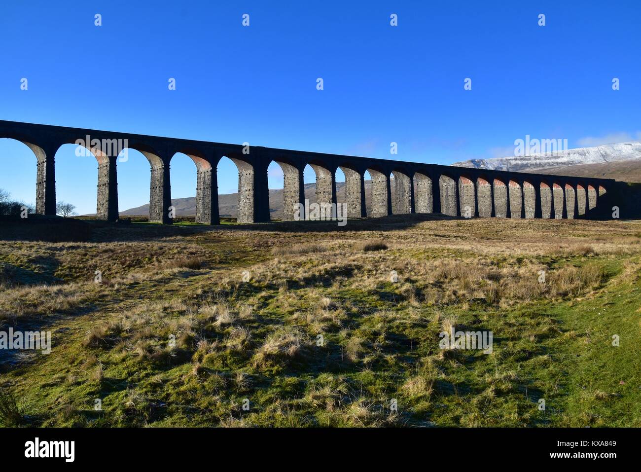 Ribblehead viaduct winter hi-res stock photography and images - Alamy