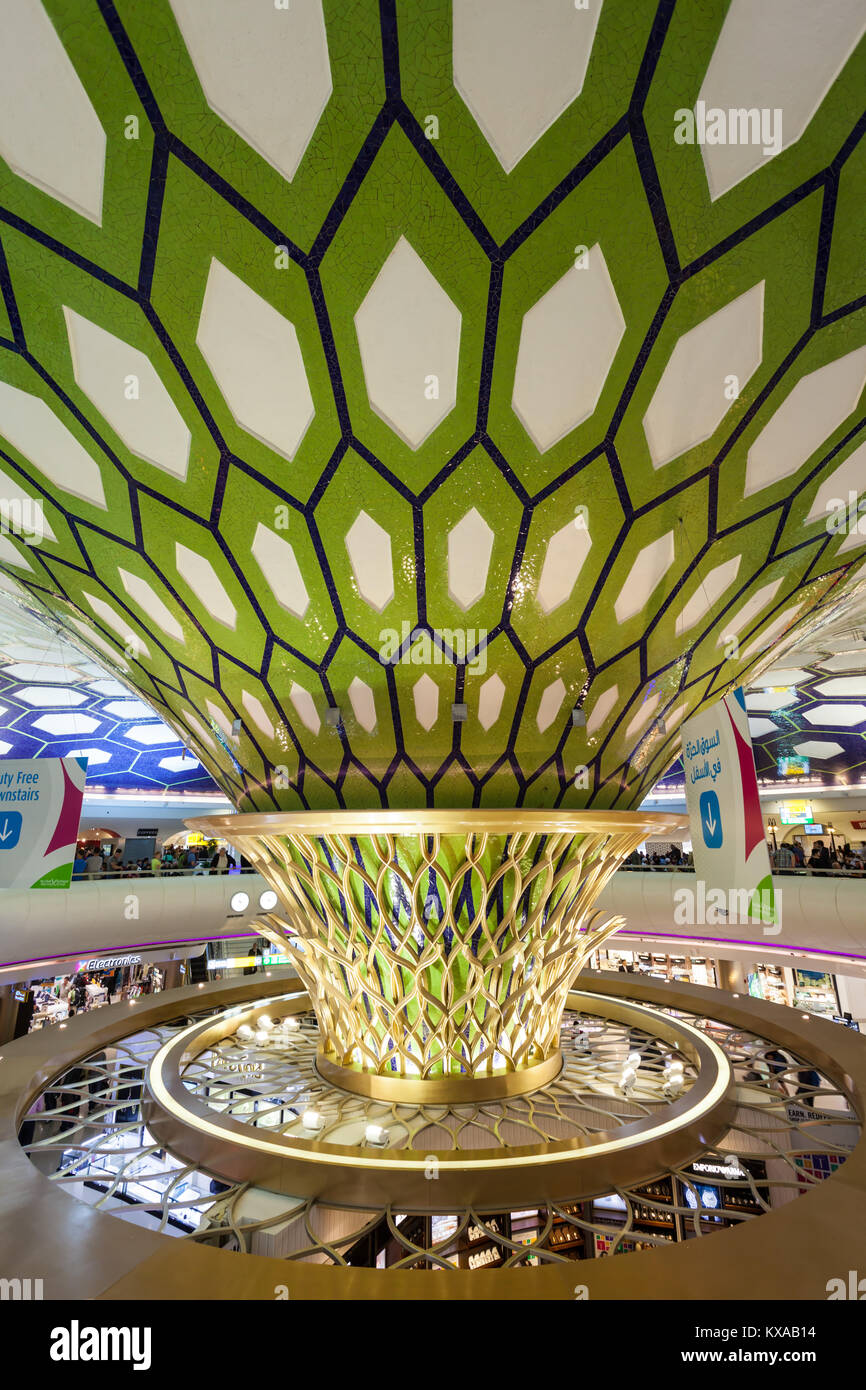 Abu dhabi airport arrival hi-res stock photography and images - Alamy