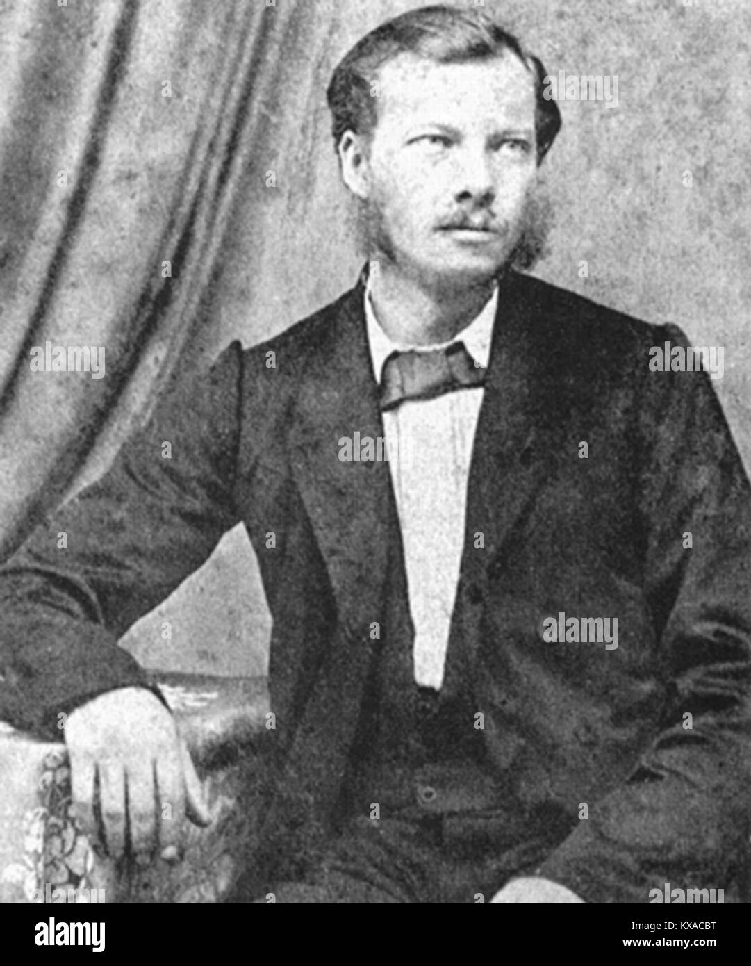 Australian zoologist Black and White Stock Photos & Images - Alamy