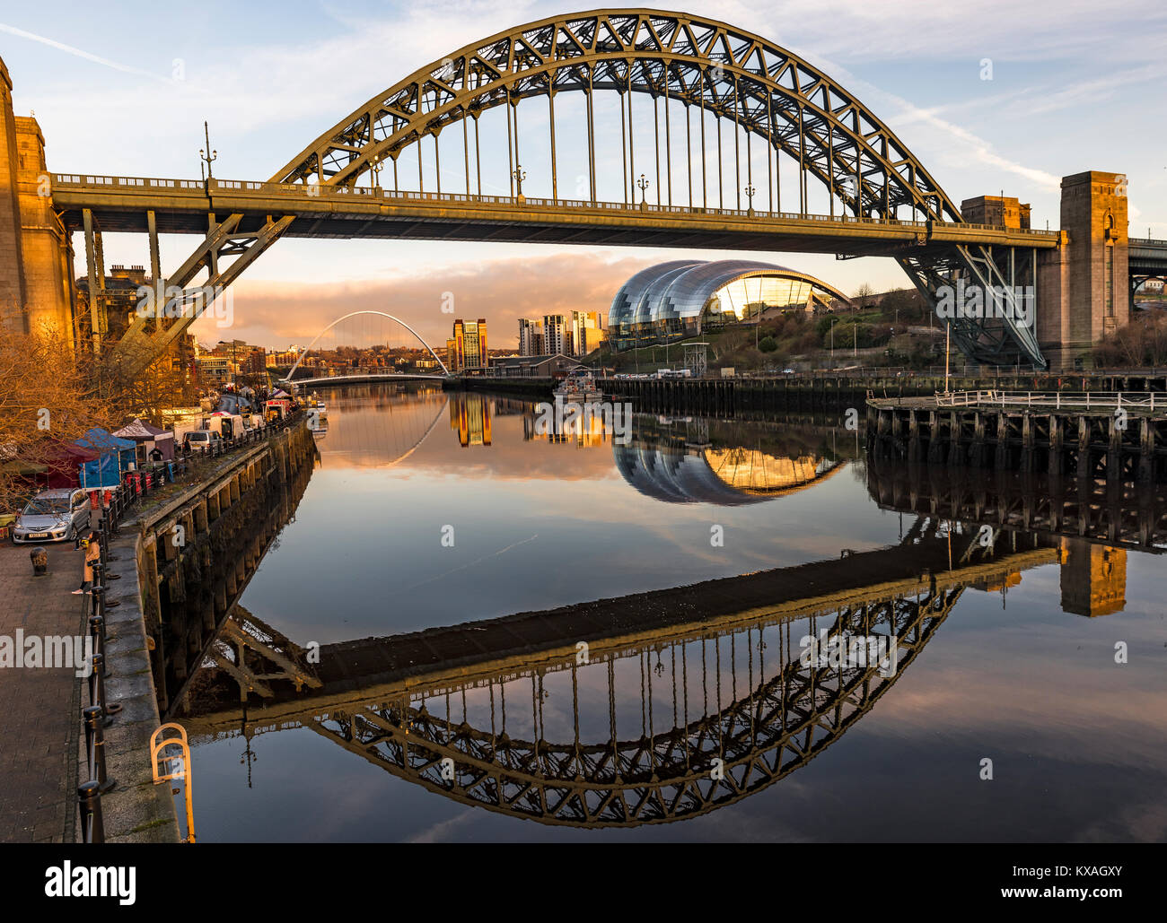 sunset on the river tyne Stock Photo - Alamy