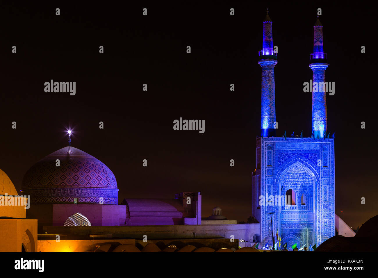 Masjed-e Jameh, or Jameh Mosque, at night, Yazd, Iran Stock Photo - Alamy