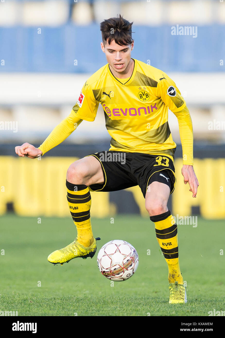 Julian weigl hi-res stock photography and images - Alamy