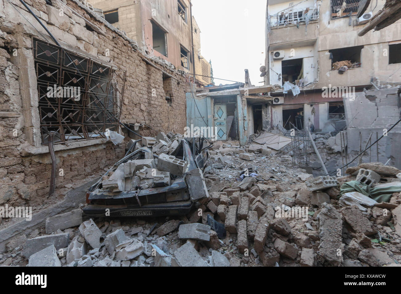 Douma, Damascus, Syria. 8th Jan, 2018. General view of the aftermath of ...