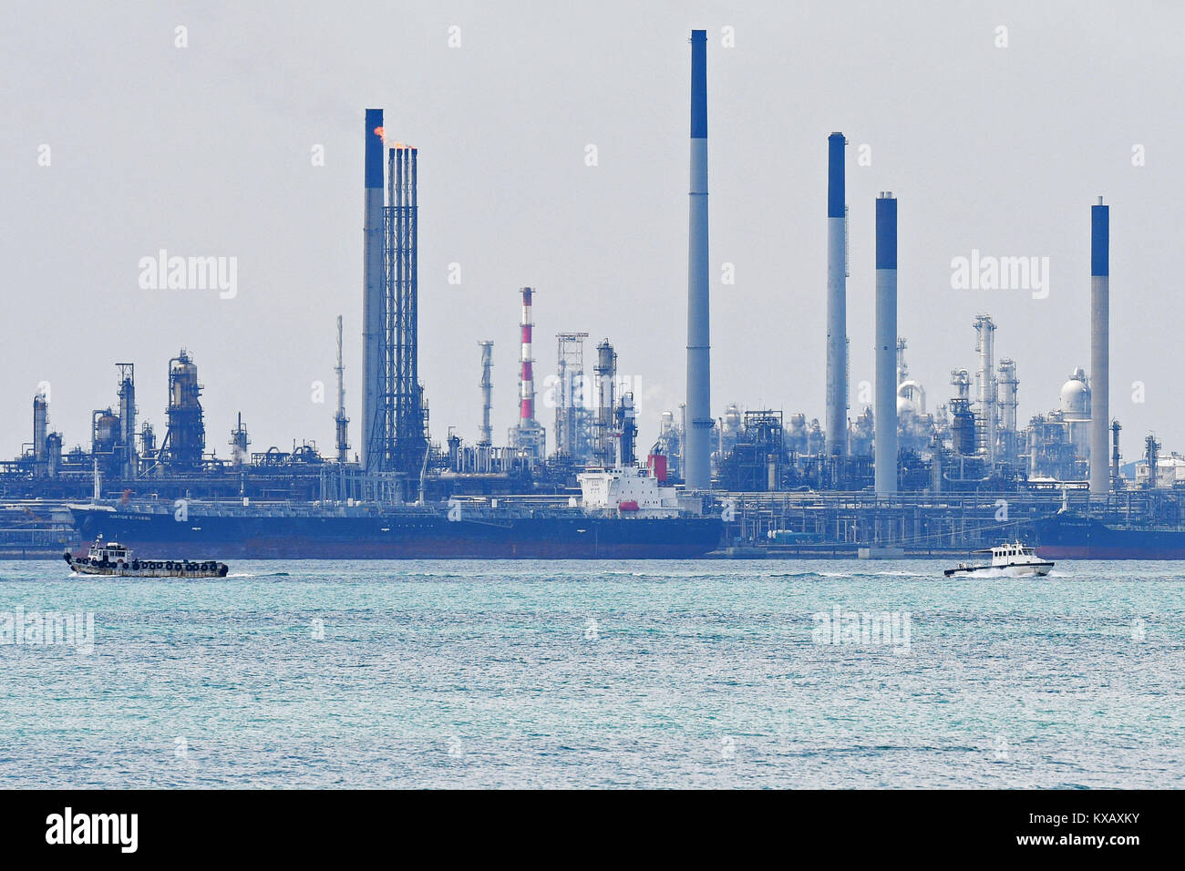 Singapore. 9th Jan, 2018. A general view shows the Shell petroleum ...