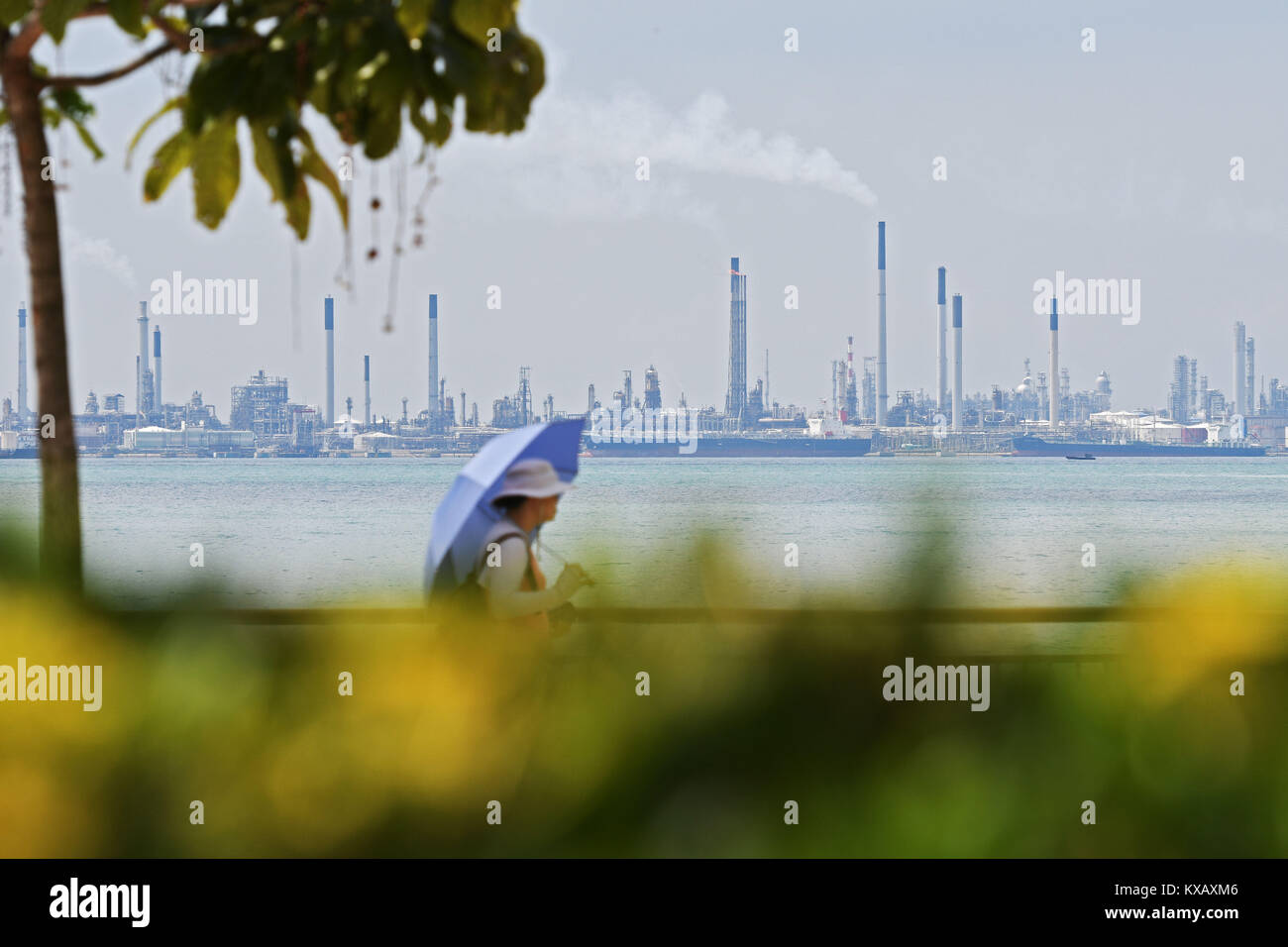 Singapore. 9th Jan, 2018. A general view shows the Shell petroleum ...