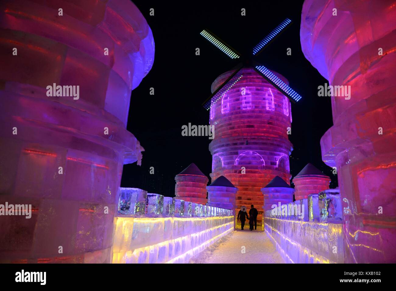 Harbin ice wonderland hi-res stock photography and images - Alamy