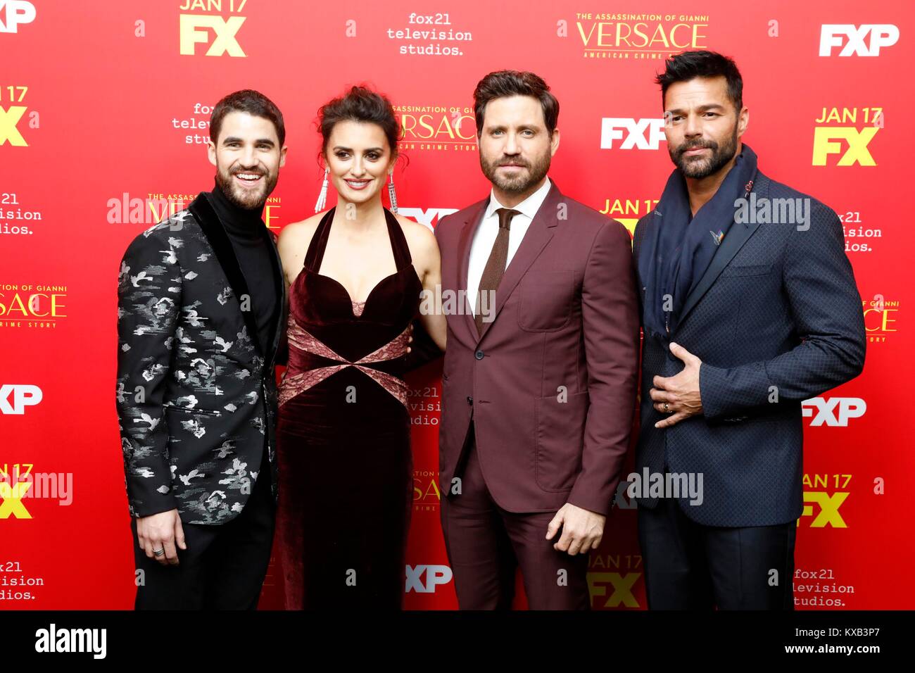 Los Angeles, CA, USA. 8th Jan, 2018. Darren Criss, Penelope Cruz, Edgar ...