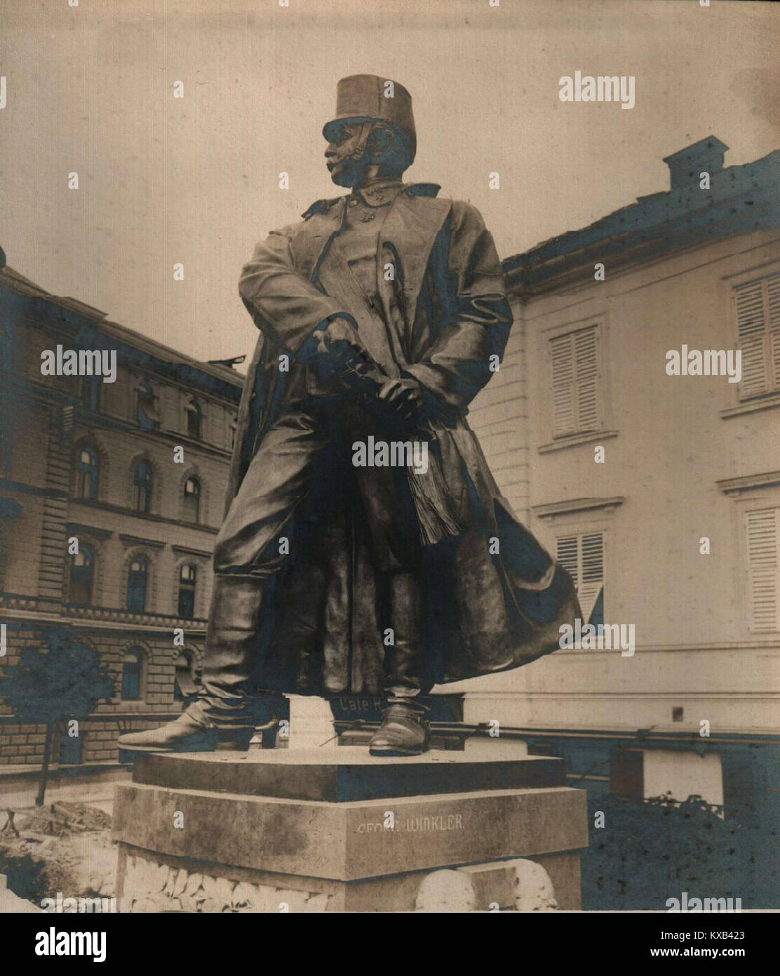 356 7 hi-res stock photography and images - Alamy