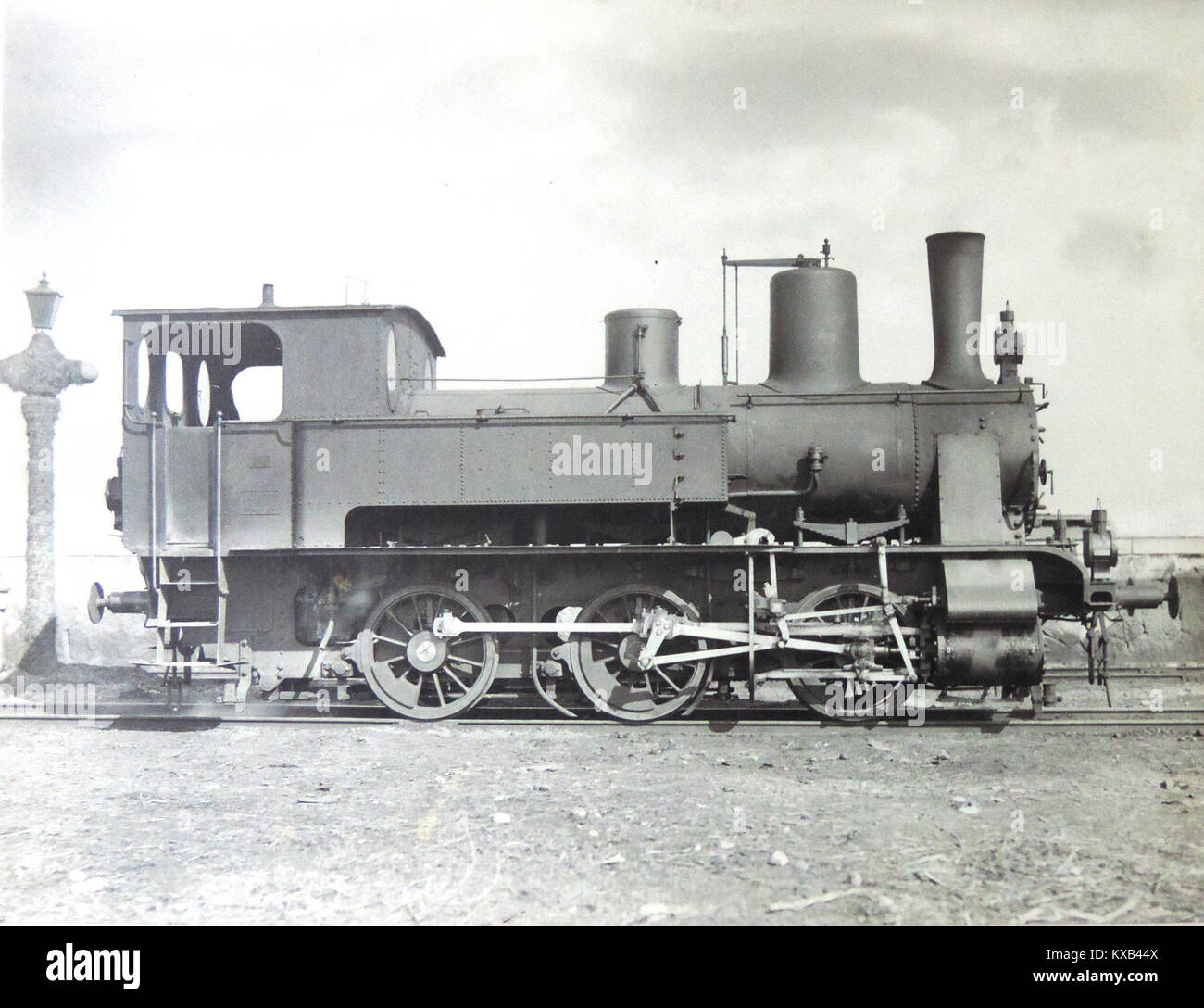 This document references the steam locomotives used by BDZ (Bulgarian ...