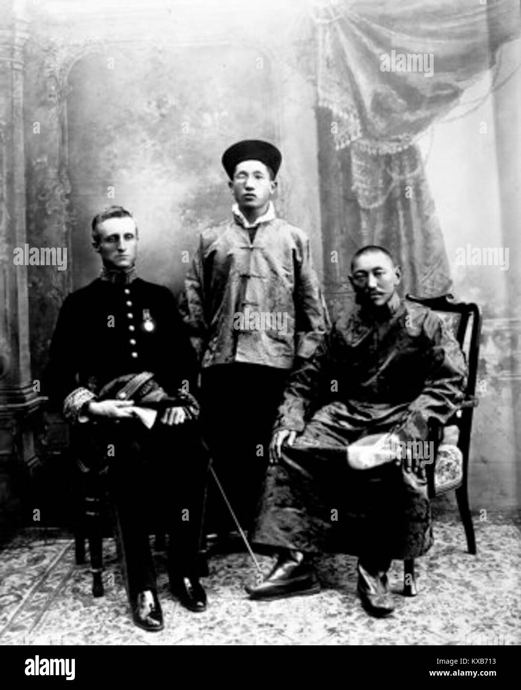 Charles bell dalai lama hi-res stock photography and images - Alamy