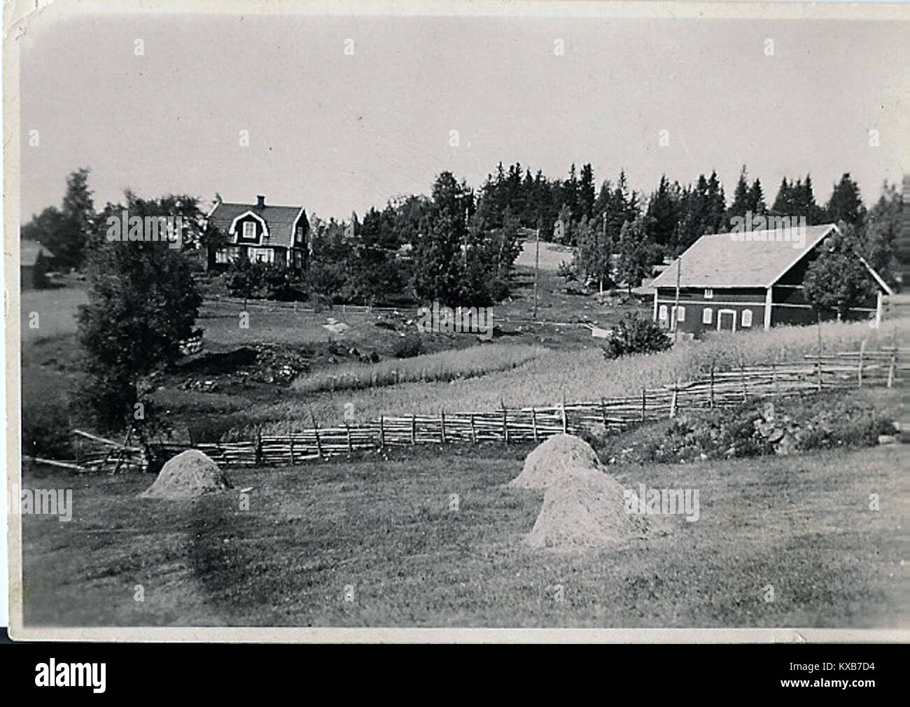 A historical photograph of the 14th Knutstorp, taken in 1933, depicting ...