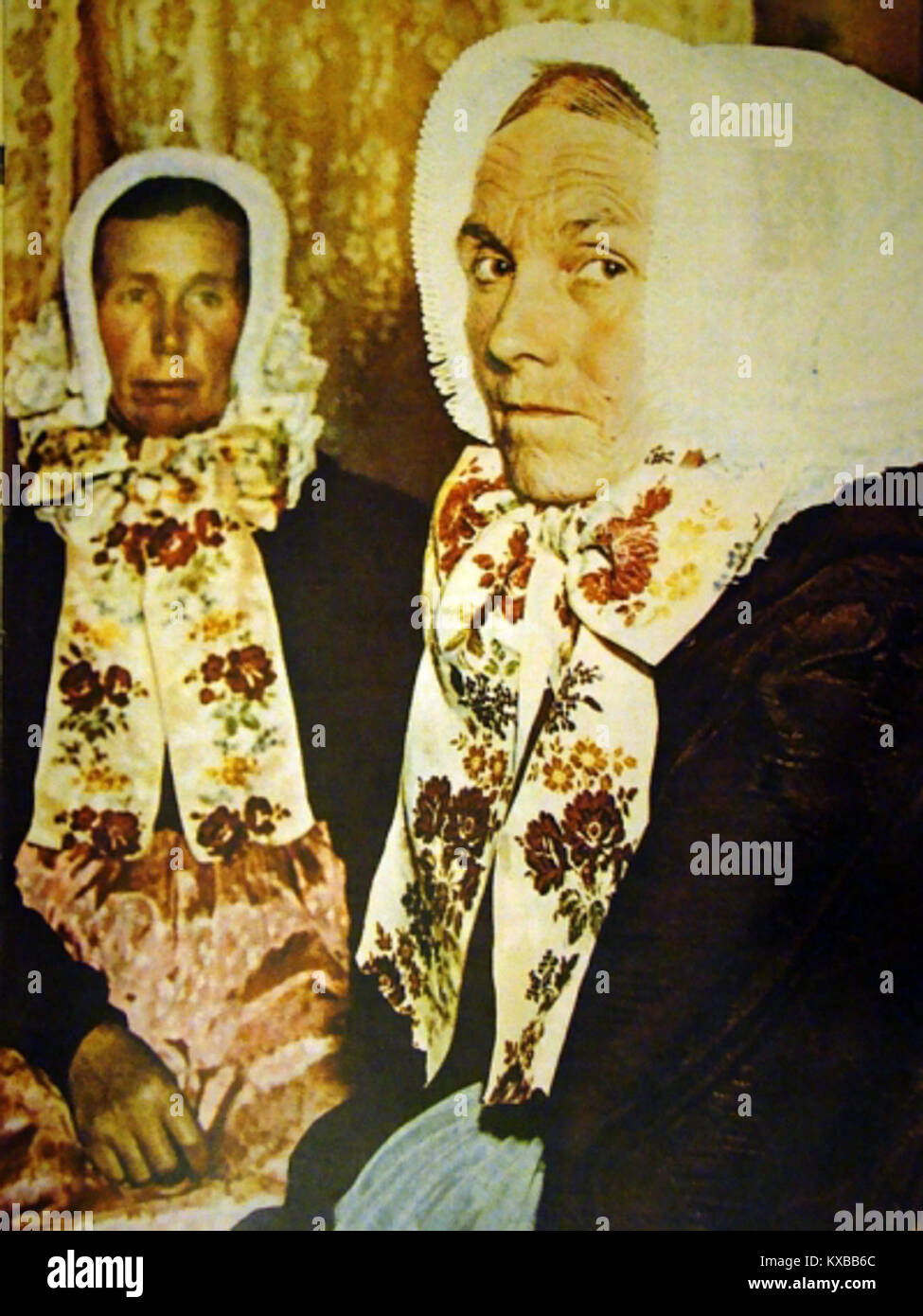 This work documents traditional women’s folk costumes from the region ...