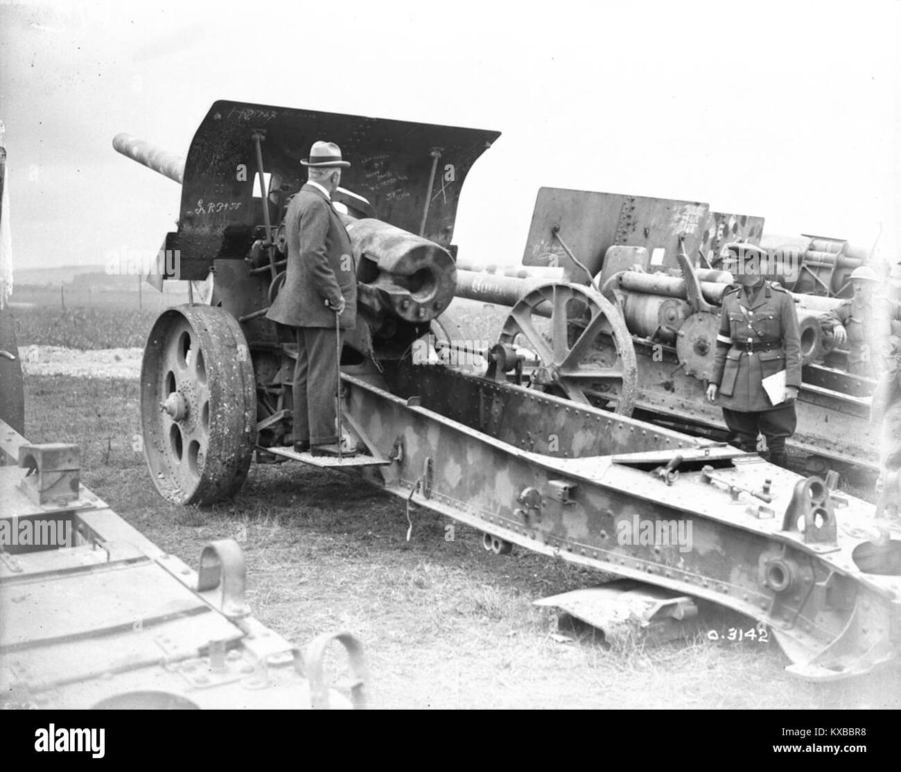 15cm Black and White Stock Photos & Images - Alamy