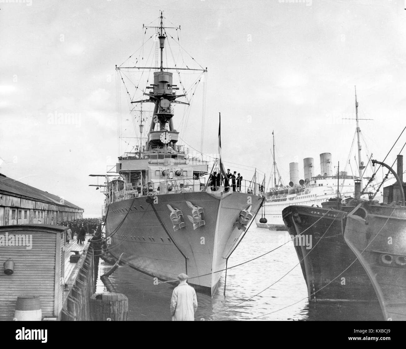 Navy training 1942 Black and White Stock Photos & Images - Alamy