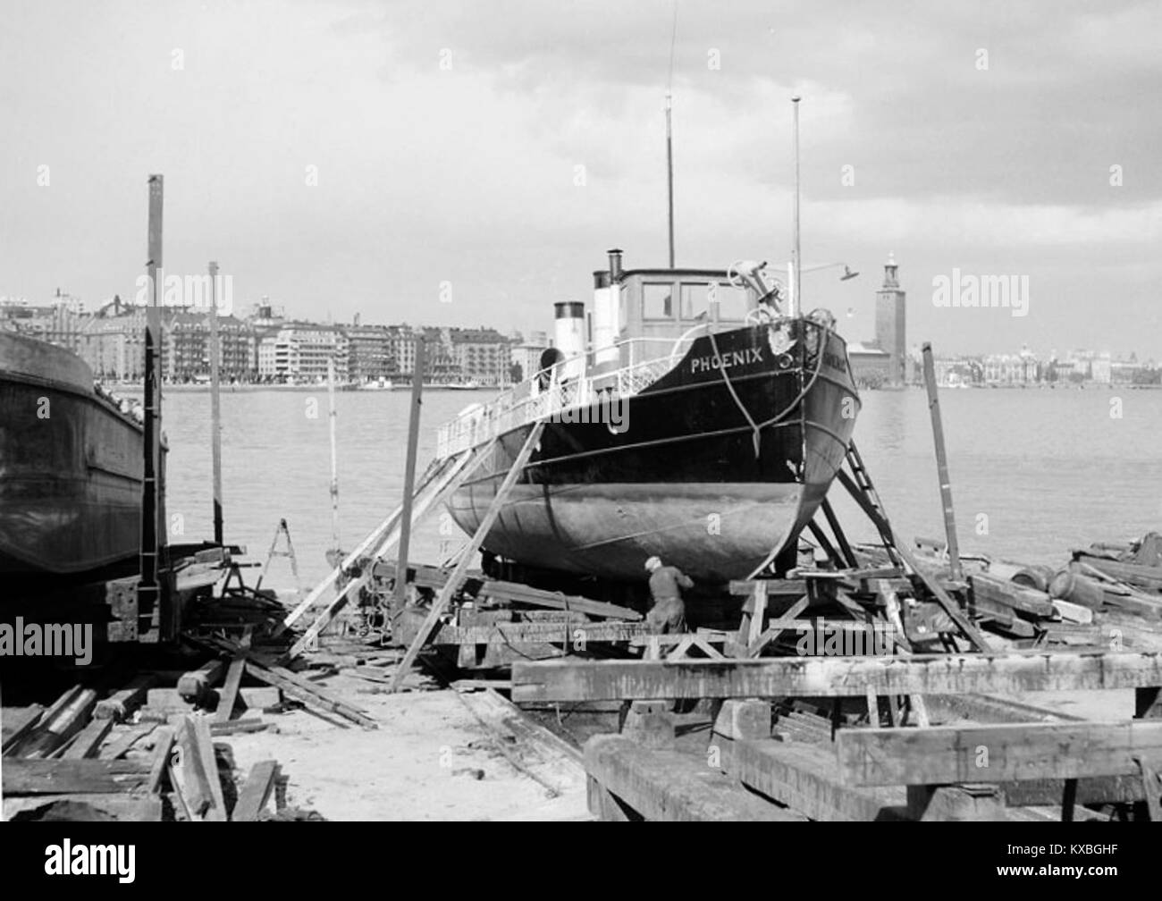 Firefighting boat Black and White Stock Photos & Images - Alamy