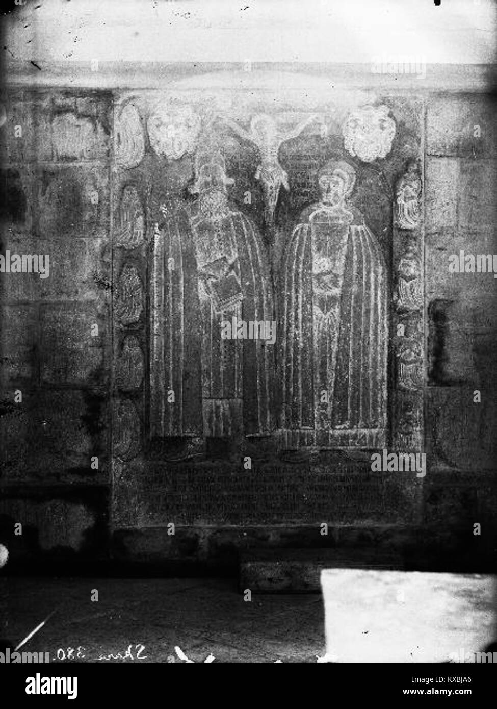 Gothic crypt Black and White Stock Photos & Images - Alamy