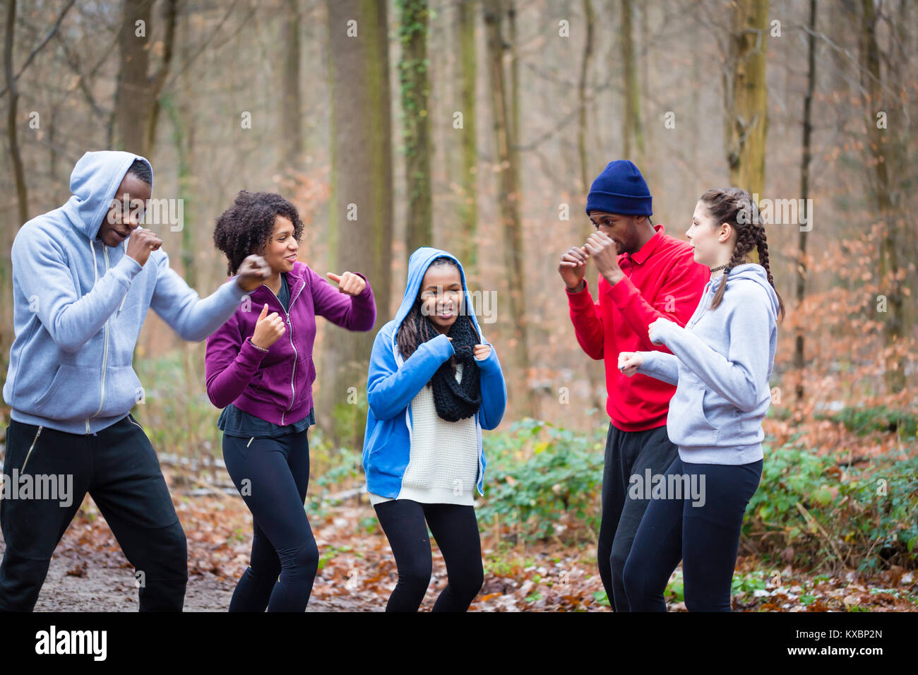 Five young people hi-res stock photography and images - Alamy