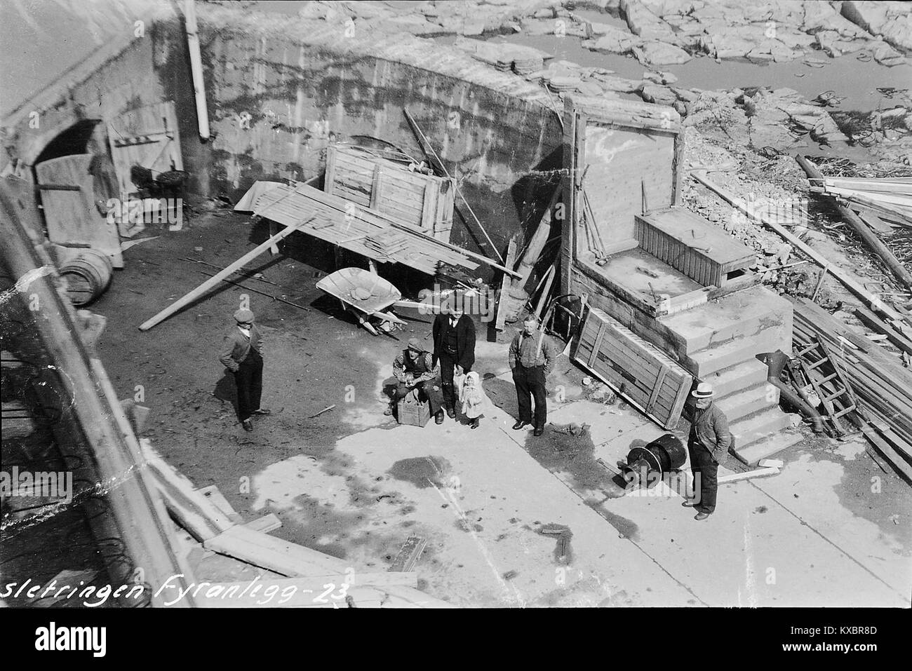 This image depicts Sletringen in Frøya, Norway, capturing the scenic ...