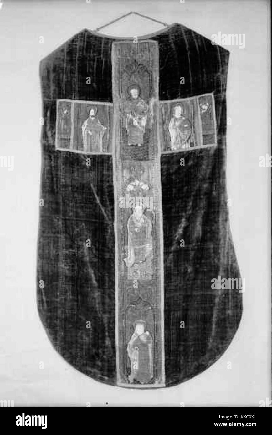 Tall steeple features hi-res stock photography and images - Alamy