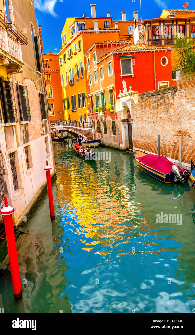 Gondola Tourists Colorful Small Canal Bridge Buildings Boats ...