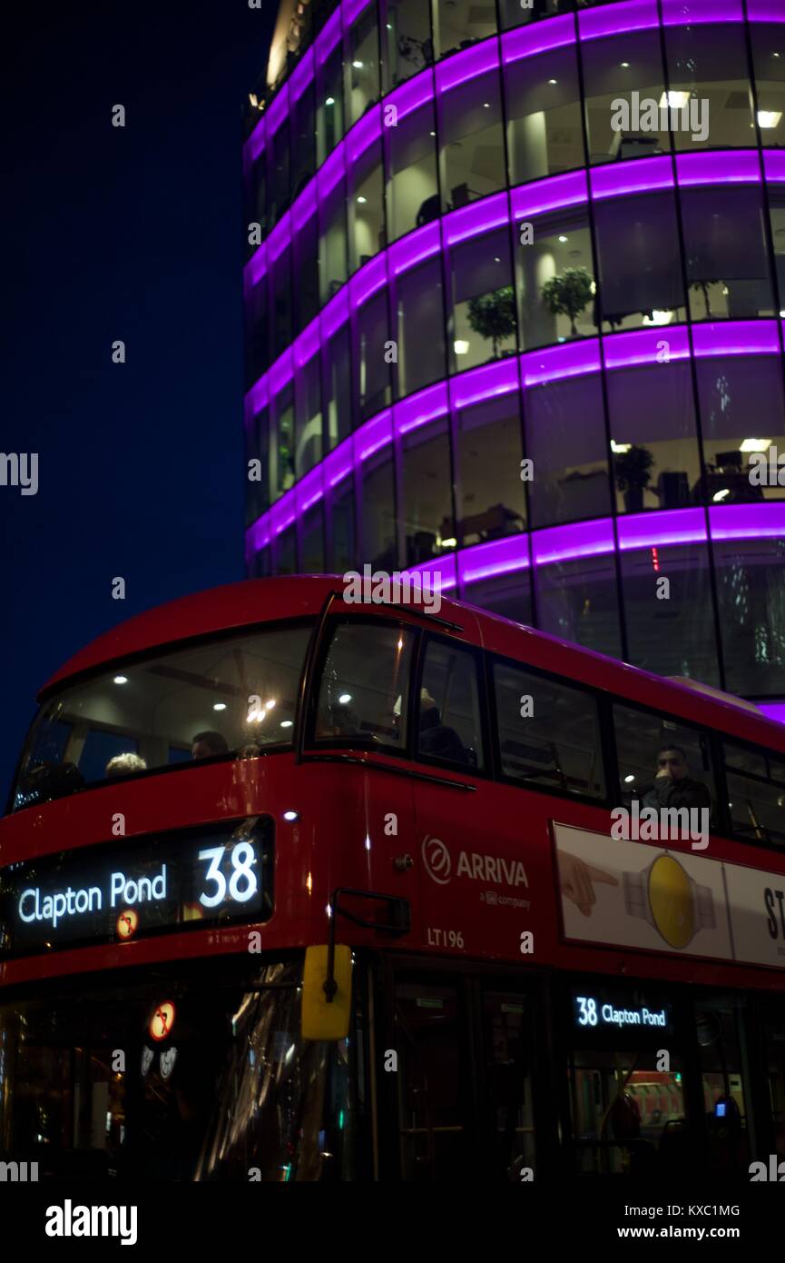Victoria, Green Park, London Stock Photo - Alamy