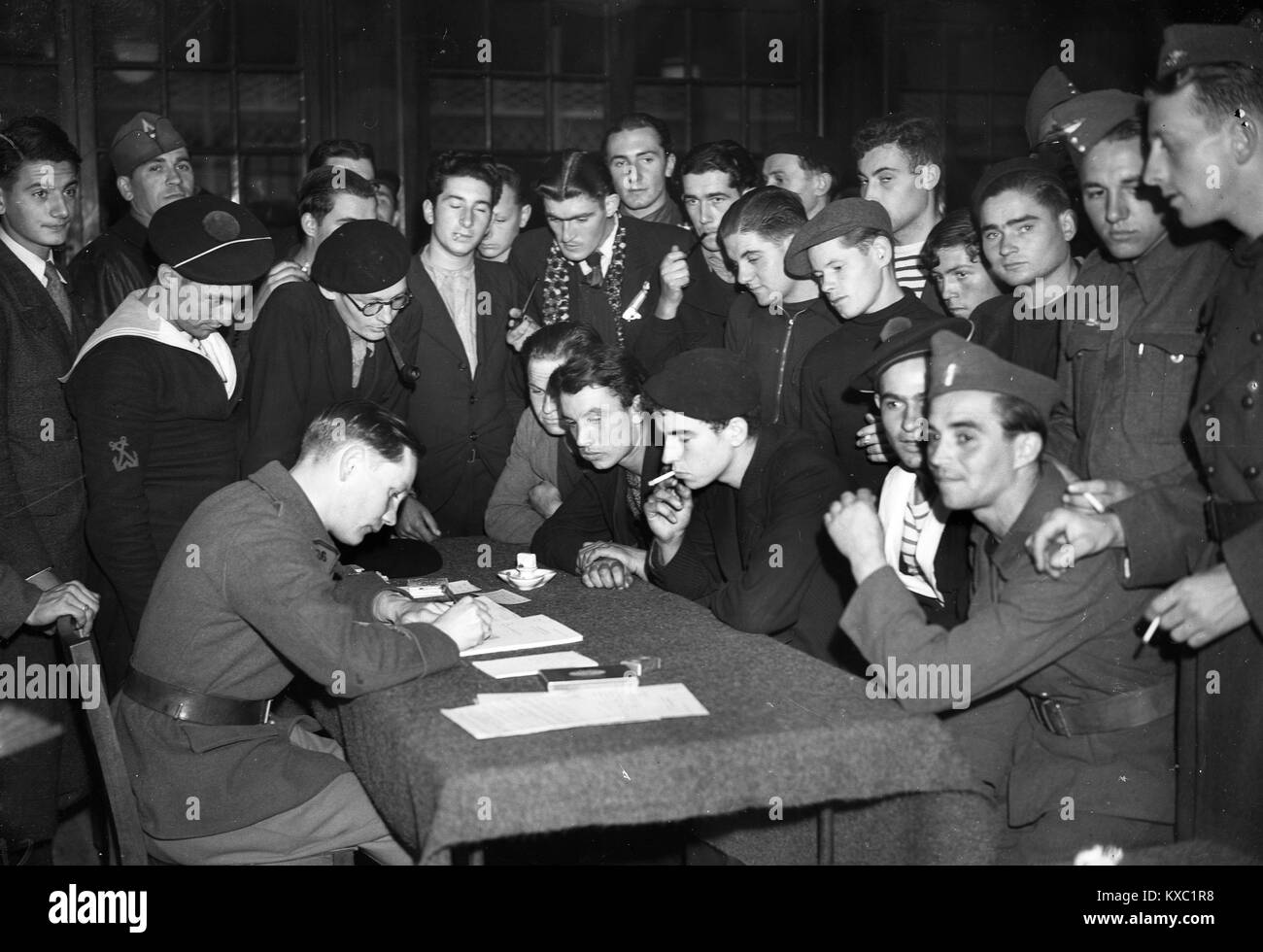 World war two french army hi-res stock photography and images - Alamy