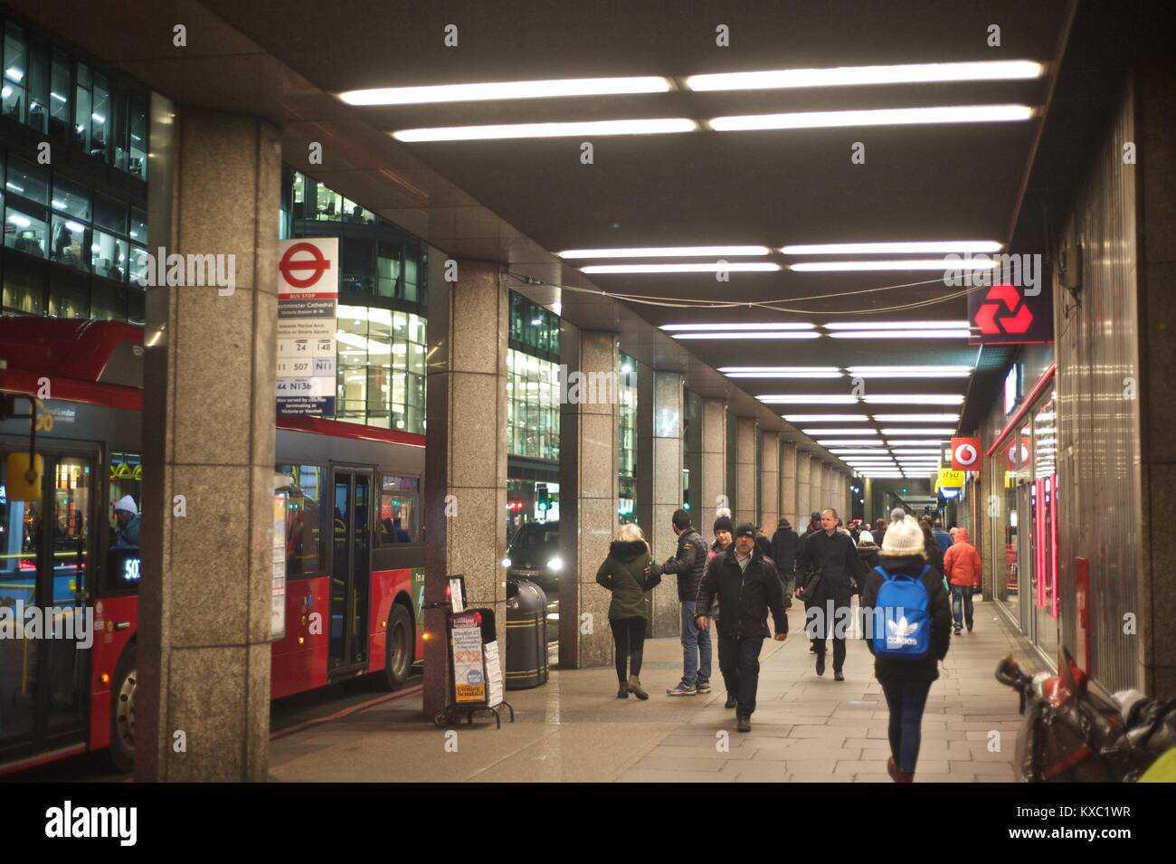 Victoria, Green Park, London Stock Photo - Alamy
